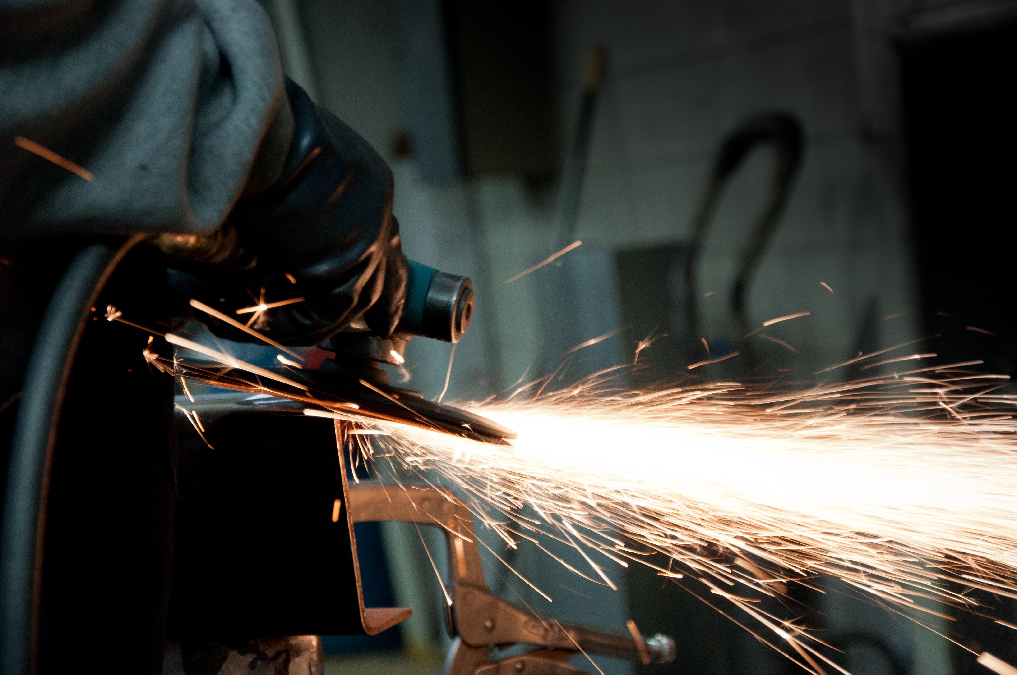 Sheet Metal Fabrication : yarder